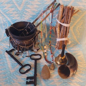 Prenda Espiritual Palo Cauldron Foundation Palos Nkisi in Mayombe ...