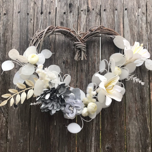 Heart Shaped Wreath - Etsy