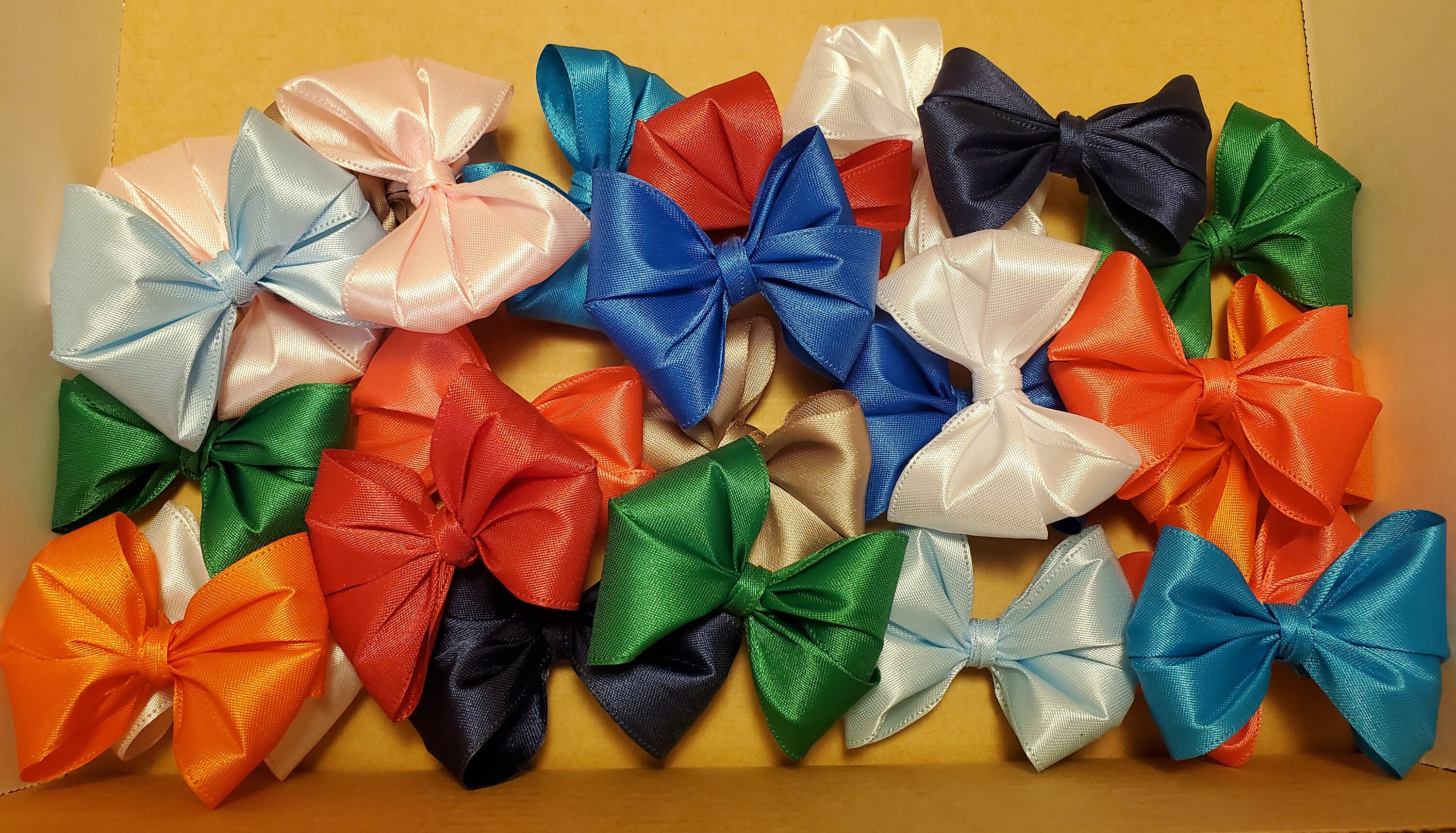 Treat Bows- Custom Treat Bows- Rice Krispy Treat Bows- Candy Apple Bows ...