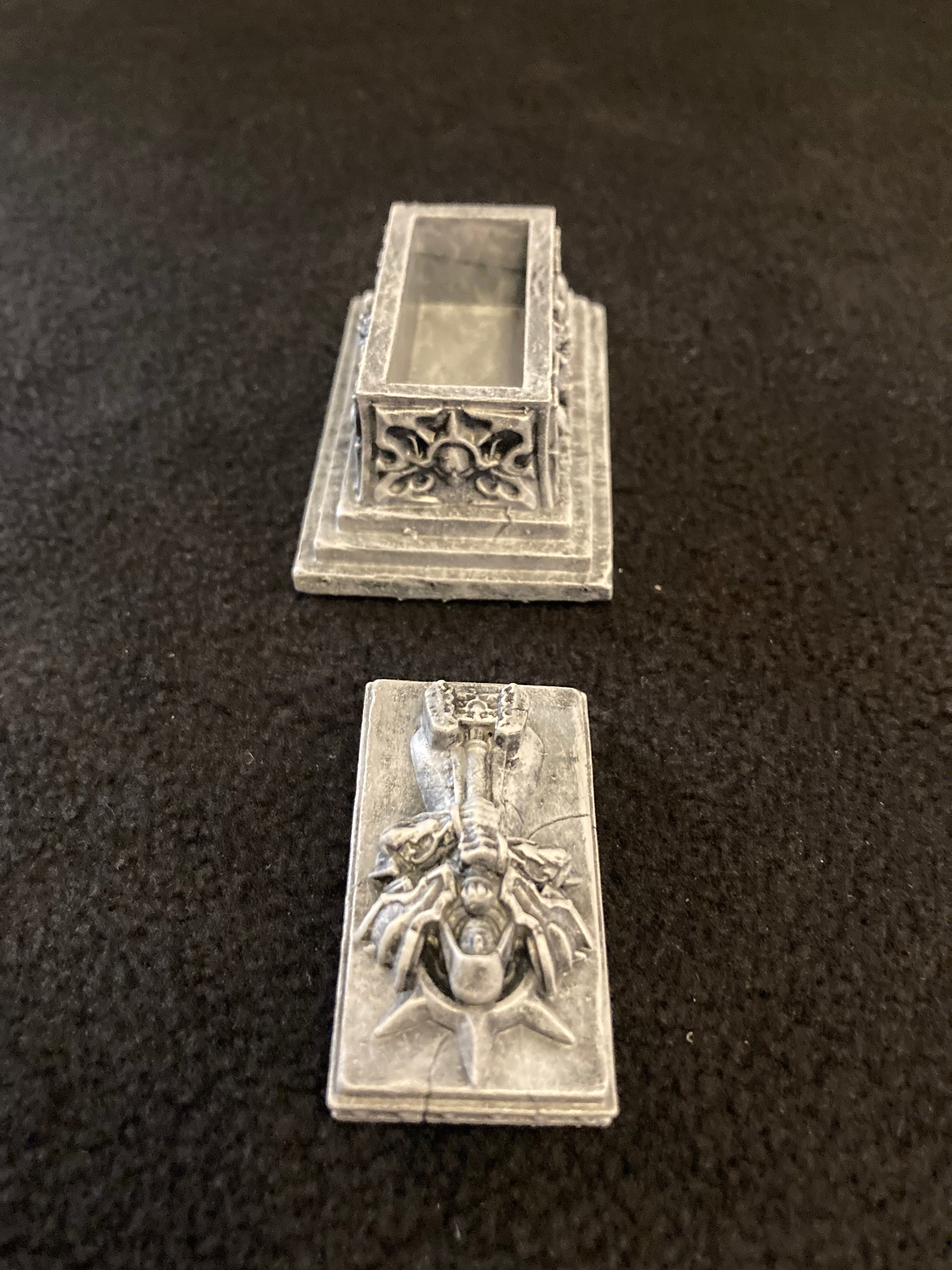 Sarcophagus by Artisan Guild / Painted 28mm Miniature Scatter Terrain ...