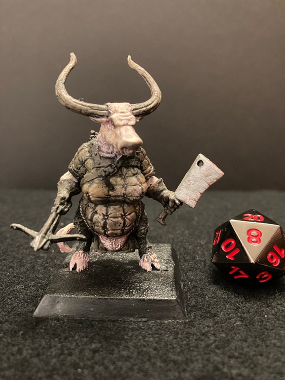 Cadwe Minotaur Maid by Rackham Miniatures / Painted Miniature | Etsy