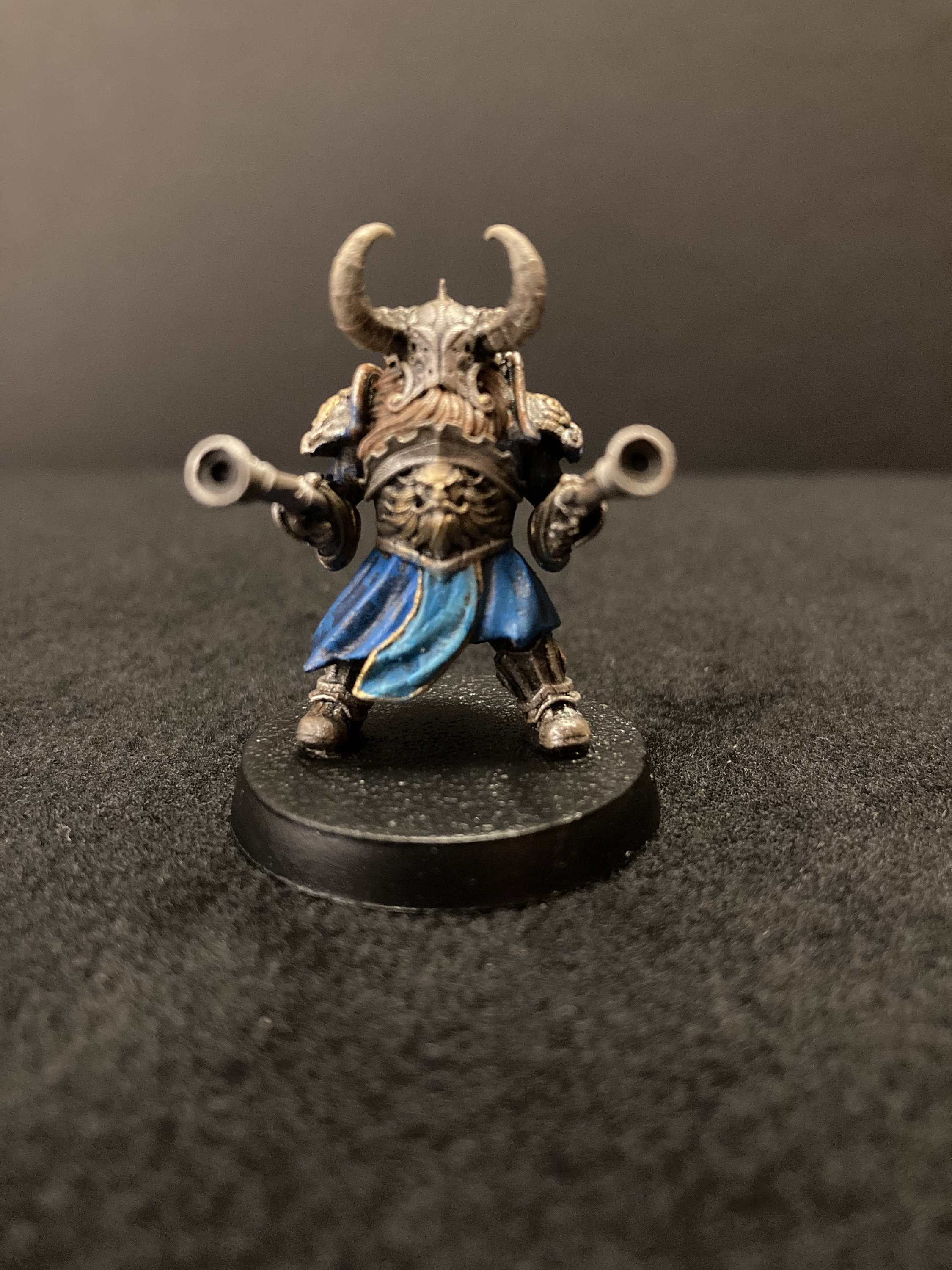 Dwarf Gunslinger by Archvillain Games / Painted 28mm Miniature for ...