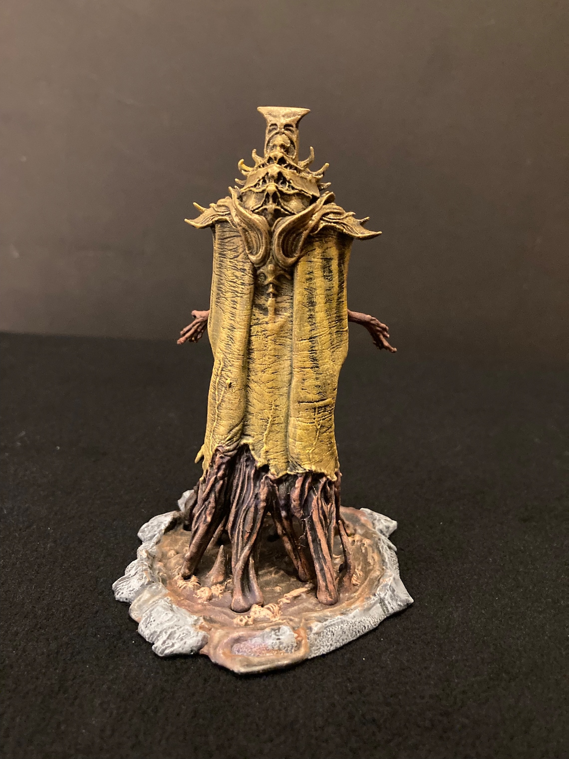 The Judge by Bestiarum Minitures / Painted 28mm Miniature for Dungeons ...