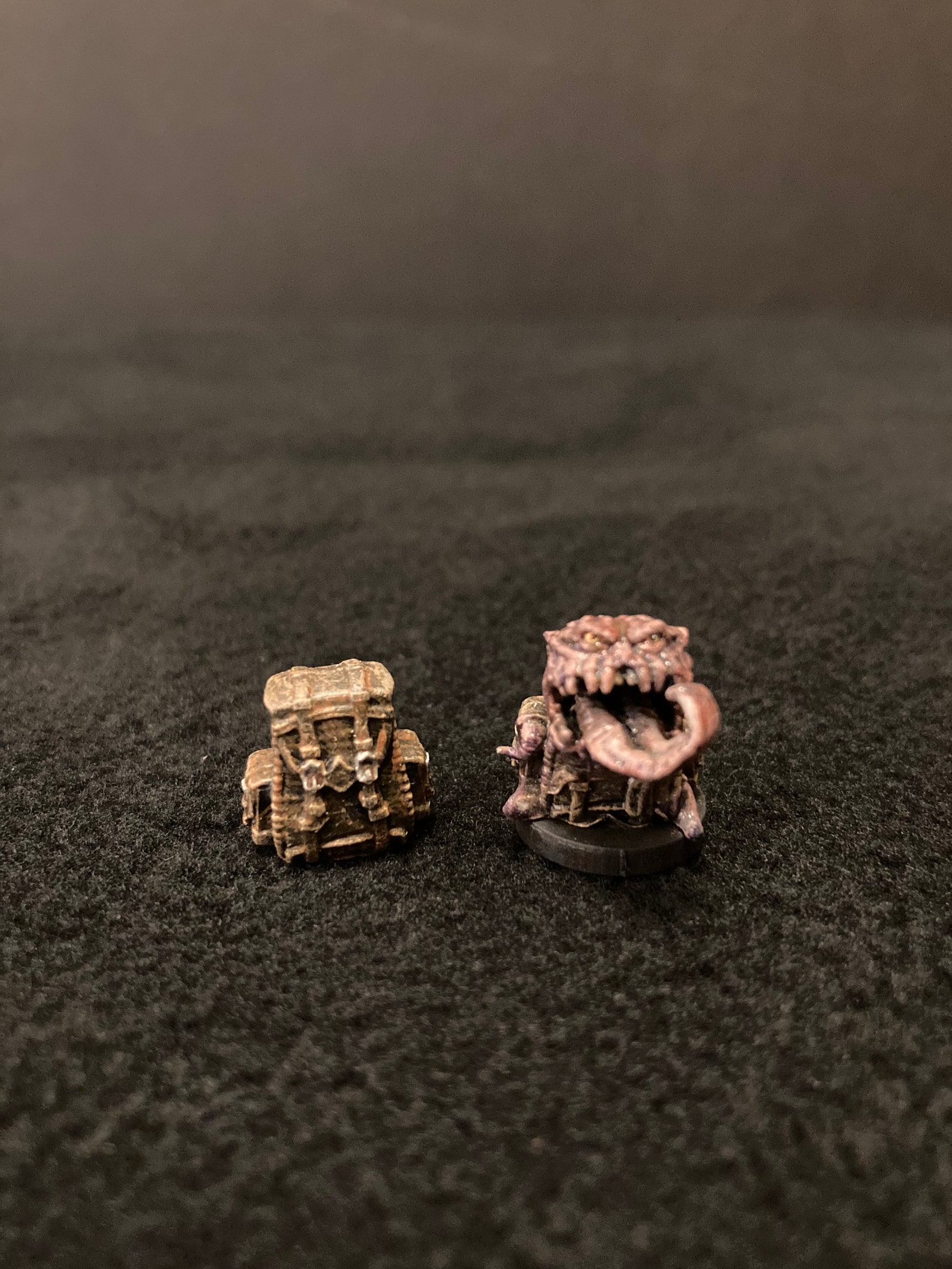 Mimic Backpack by Epic Miniatures / Painted 28mm Miniature - Etsy