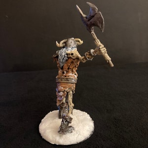 Frost Giant Skeleton by Wizkids Nolzur’s Marvelous Miniatures / Painted ...