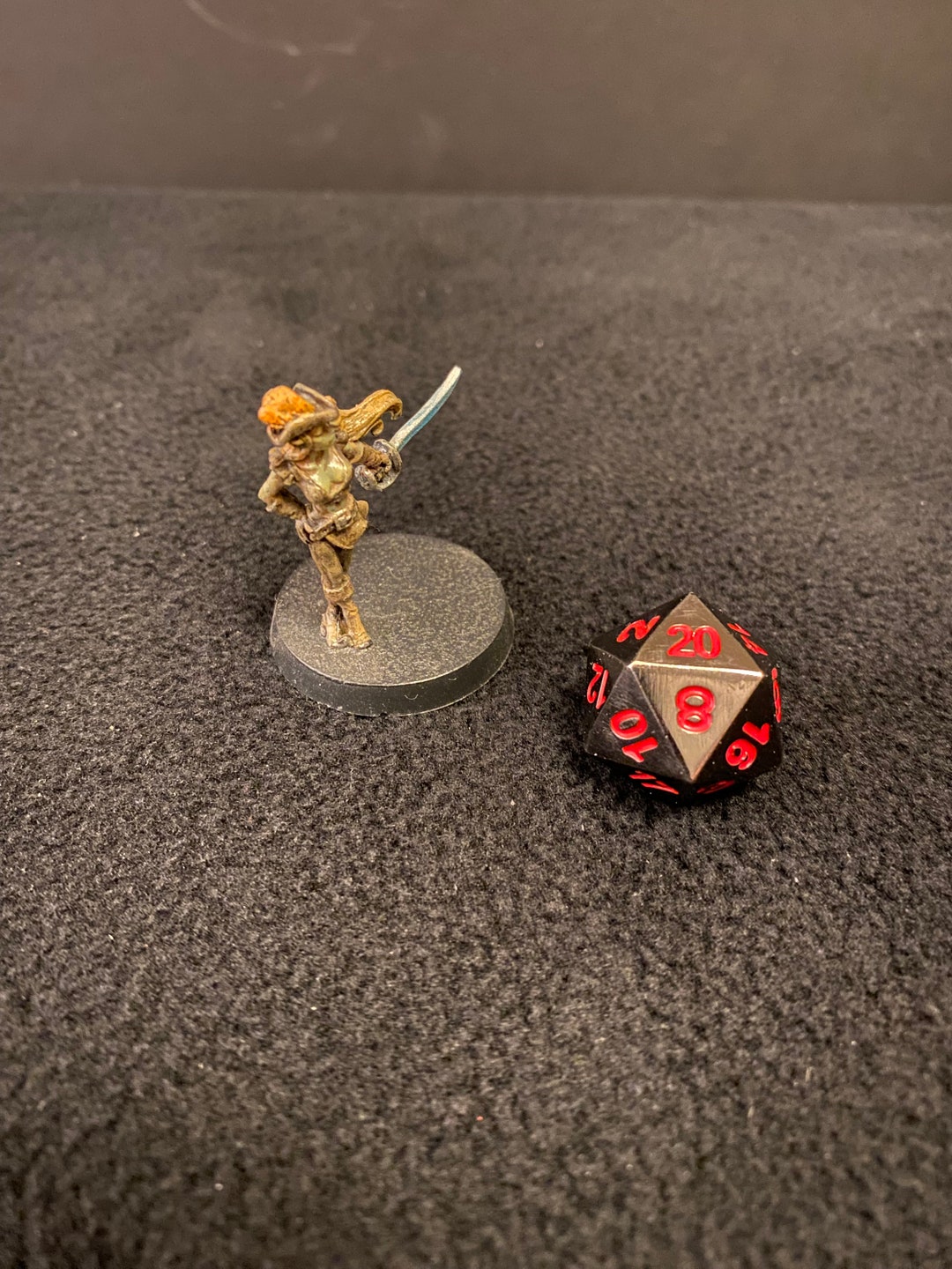 Lauren Silversail Female Elf Pirate by Reaper / Painted 28mm Miniature ...