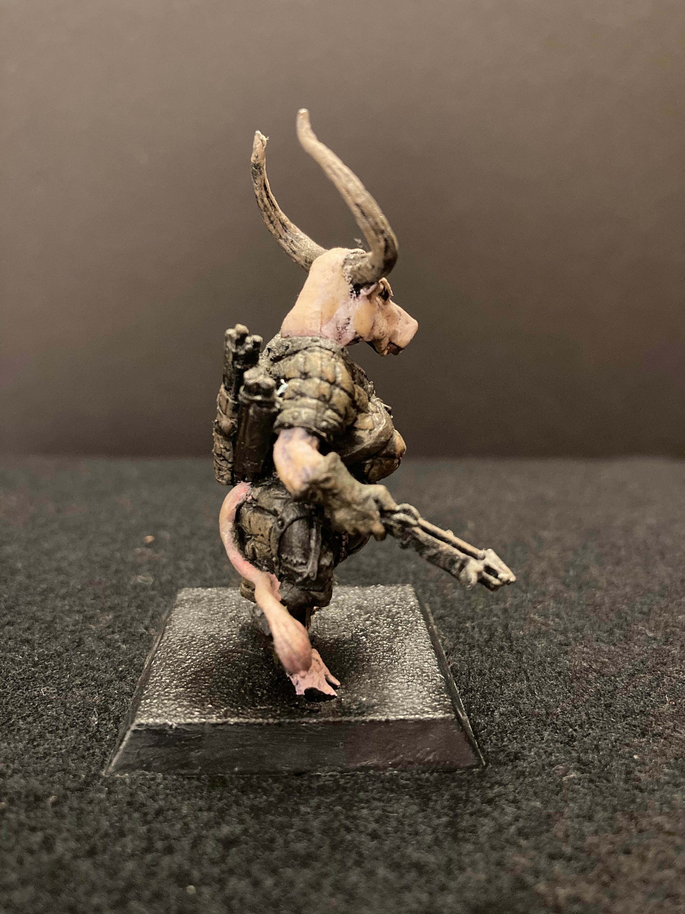 Cadwe Minotaur Maid by Rackham Miniatures / Painted Miniature - Etsy