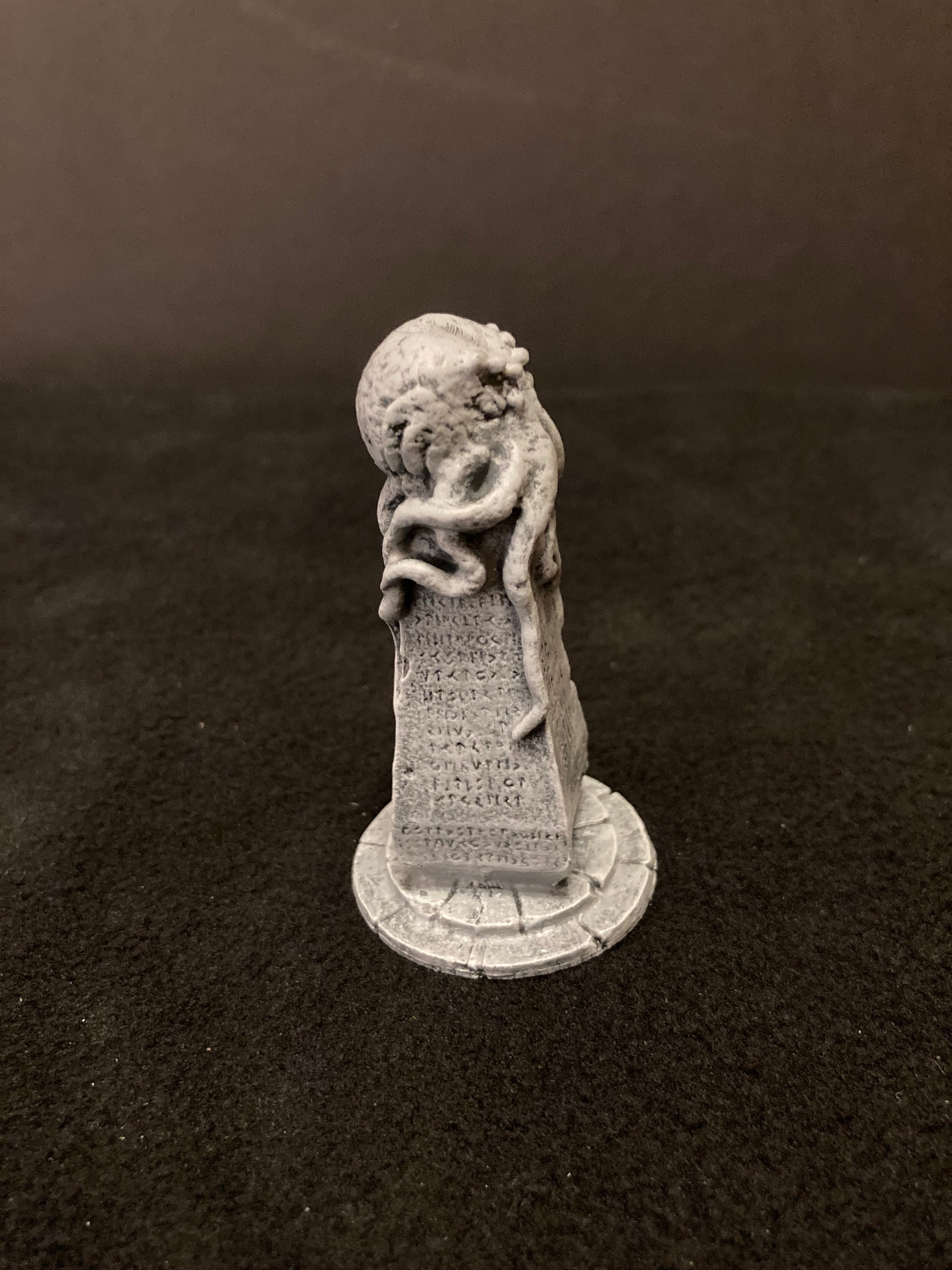 Great Obelisk of Cthulhu by Reaper Bones / Painted Miniature - Etsy