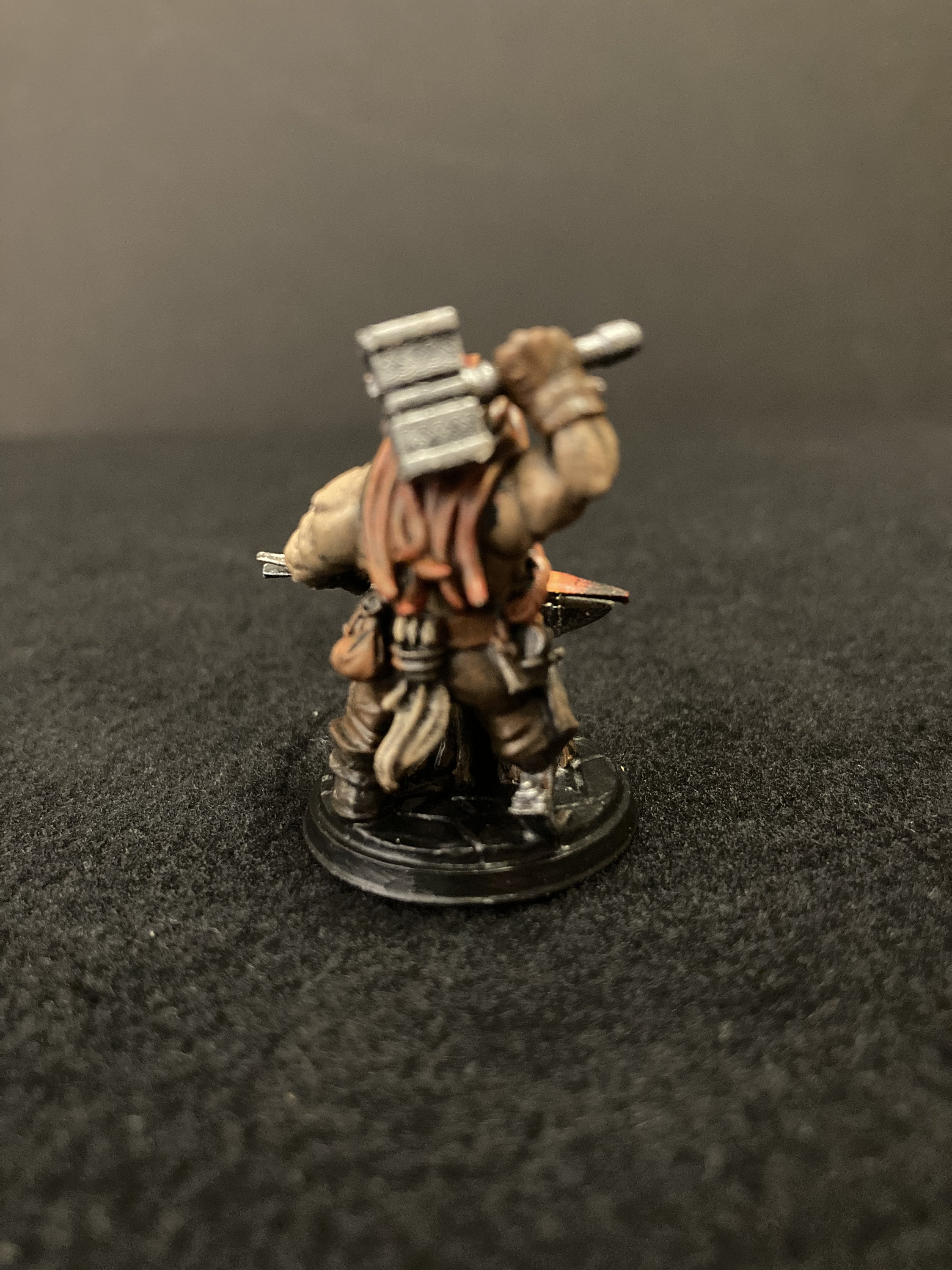 Dwarven Blacksmith by Miniatures of Madness / Painted 32mm - Etsy