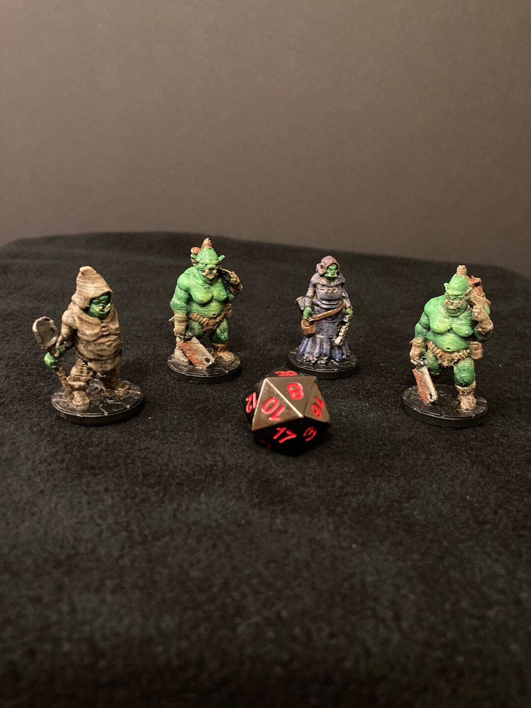 Orc Villagers / Painted 28mm Miniature for Dungeons and Dragons Dnd ...