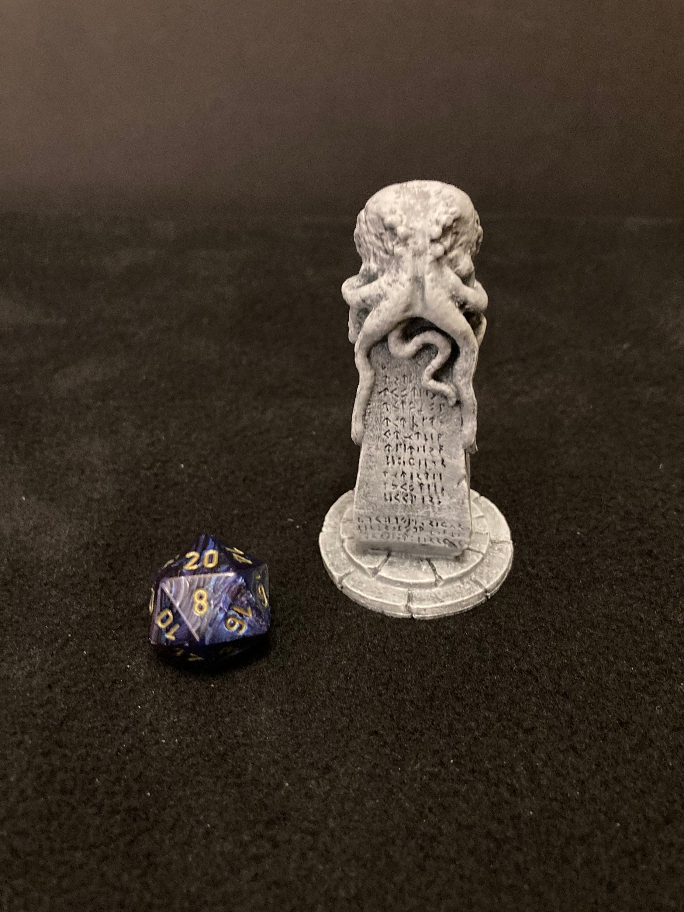 Great Obelisk of Cthulhu by Reaper Bones / Painted Miniature - Etsy