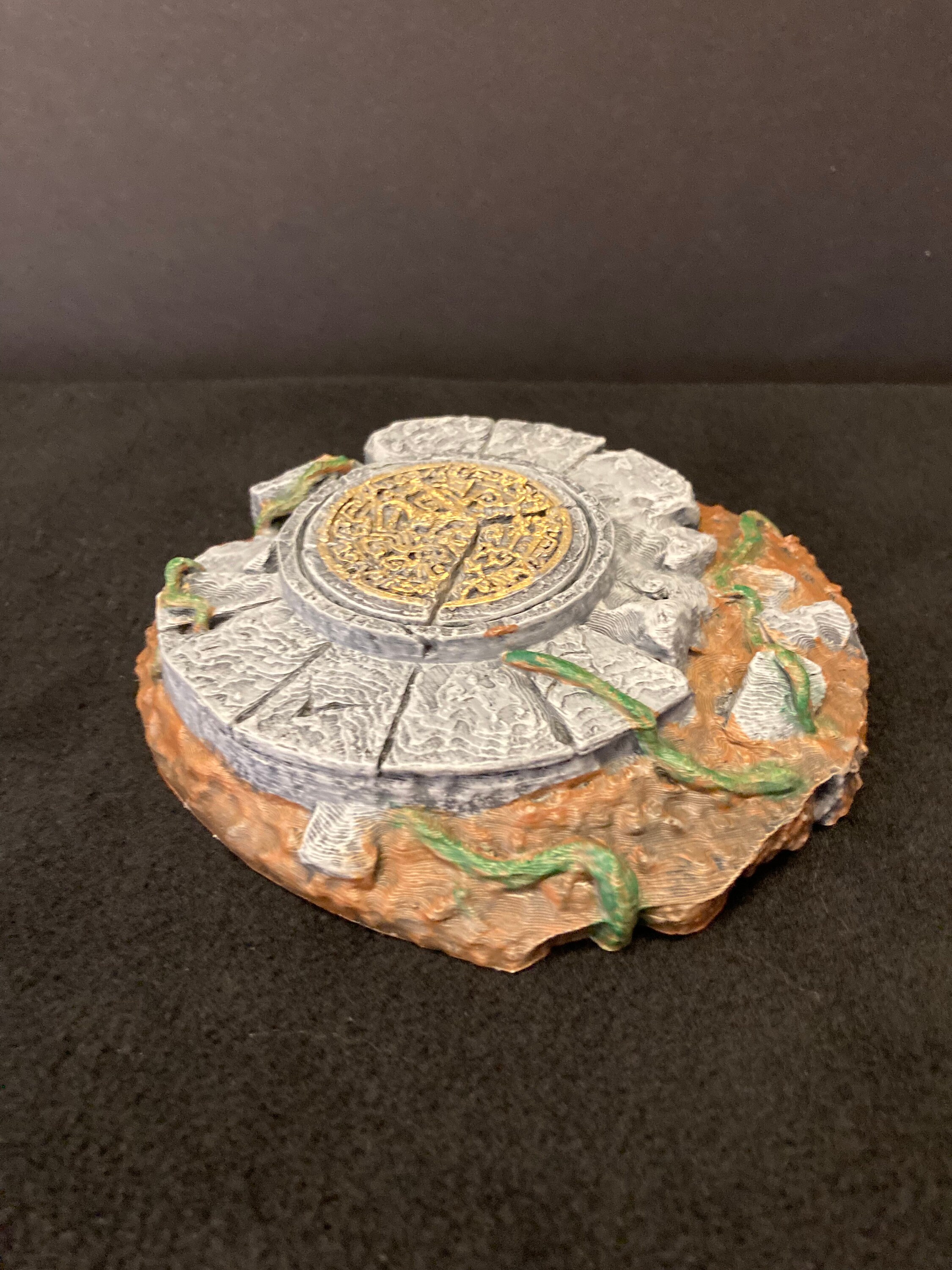 Ruined Ancient Jungle Underground Entrance by EC3D / Painted 28mm ...