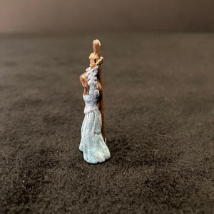 Bound Captive / Painted 28mm Miniature Scatter Terrain for Dungeons and ...