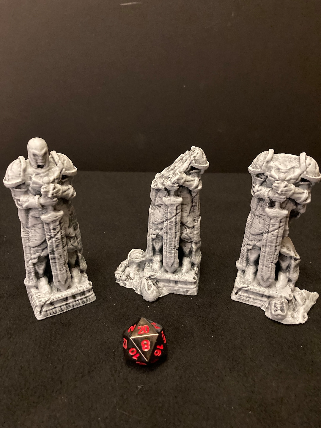 Ruined Wintertide Statues by EC3D / Painted 28mm Miniature Scatter ...