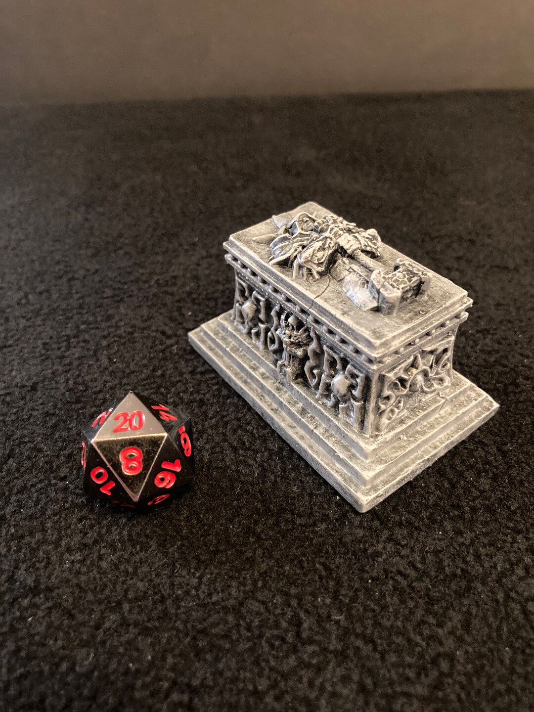 Sarcophagus by Artisan Guild / Painted 28mm Miniature Scatter Terrain ...