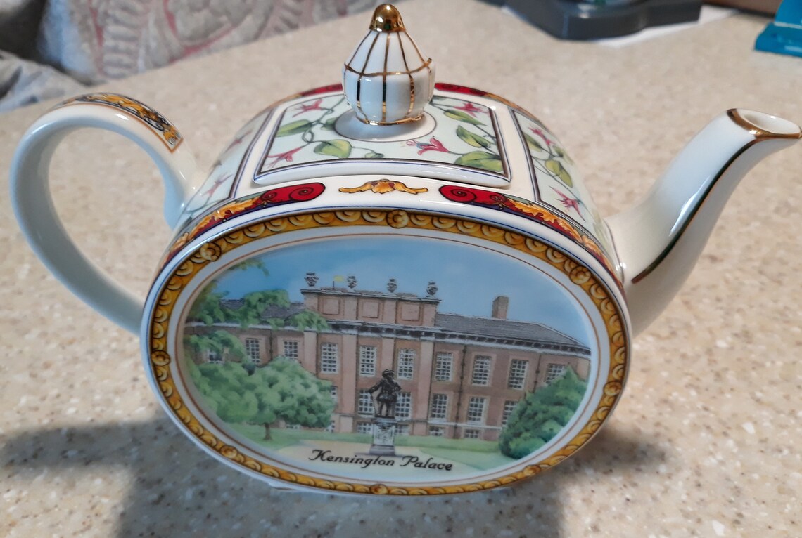 James Sadler Kensington Palace Teapot Historic Royal Palaces - Etsy