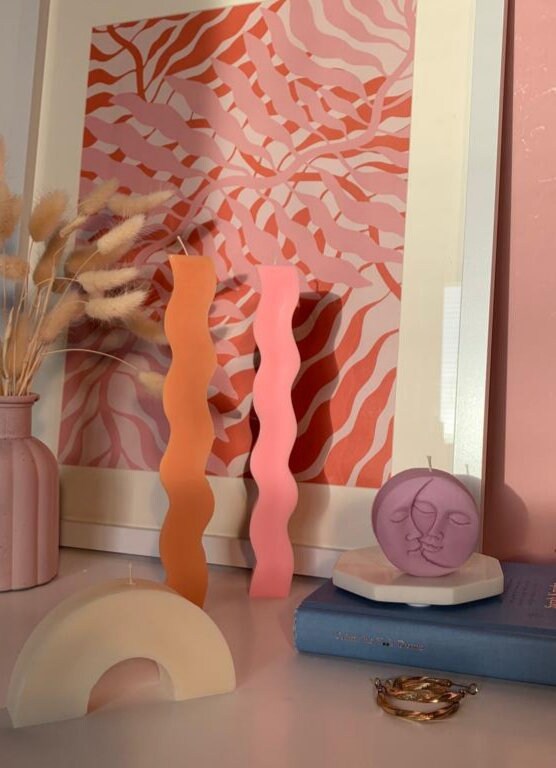 Wavy Soy Wax Candle / Abstract Shape Candle Decor / Colourful - Etsy