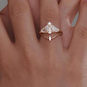 Fancy Shape Ring, Trilliant & Tapered Baguette Cut Moissanite ...