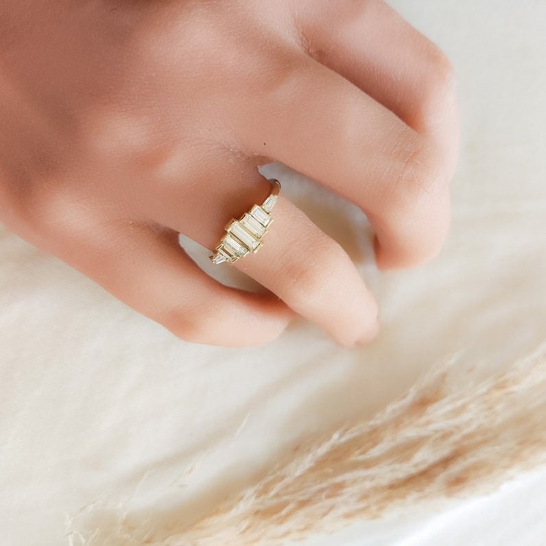Vertical Step Stone Setting Ring, Baguette Cut Moissanite Engagement ...