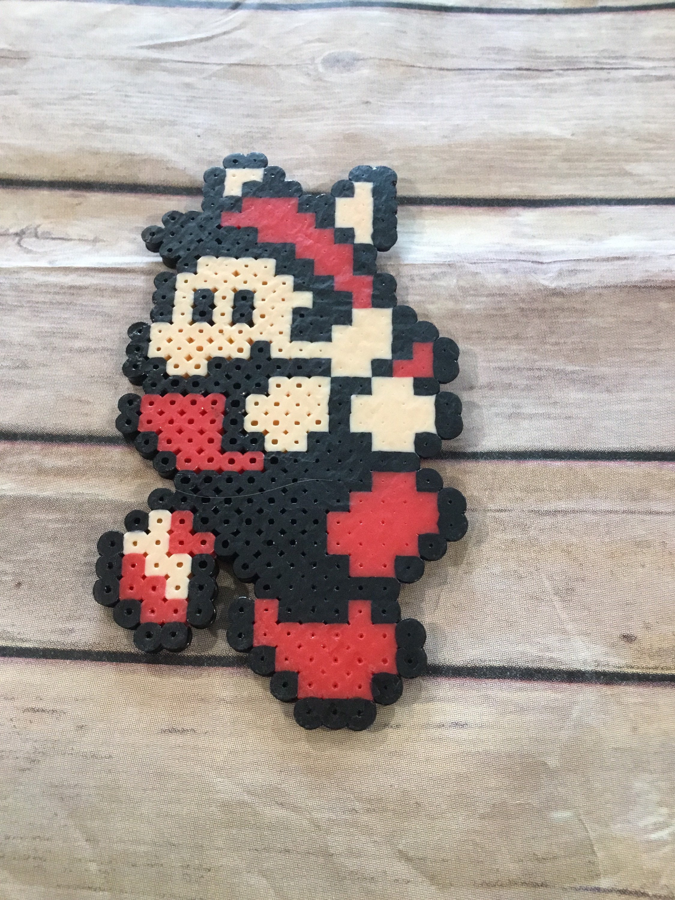 Super Mario Bros. 3 Raccoon Mario Skidding Perler Bead Design - Etsy
