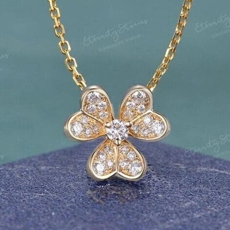 Authentic Van Cleef Ring - Etsy