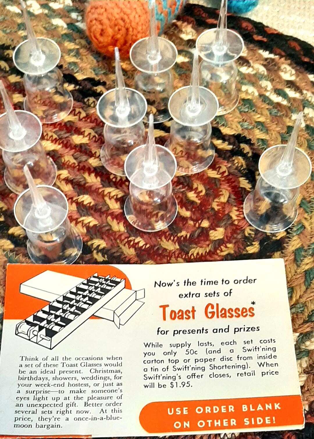 Vintage Toast Glasses for Cakes Cake Toppers Gala Cakes Party Games ...