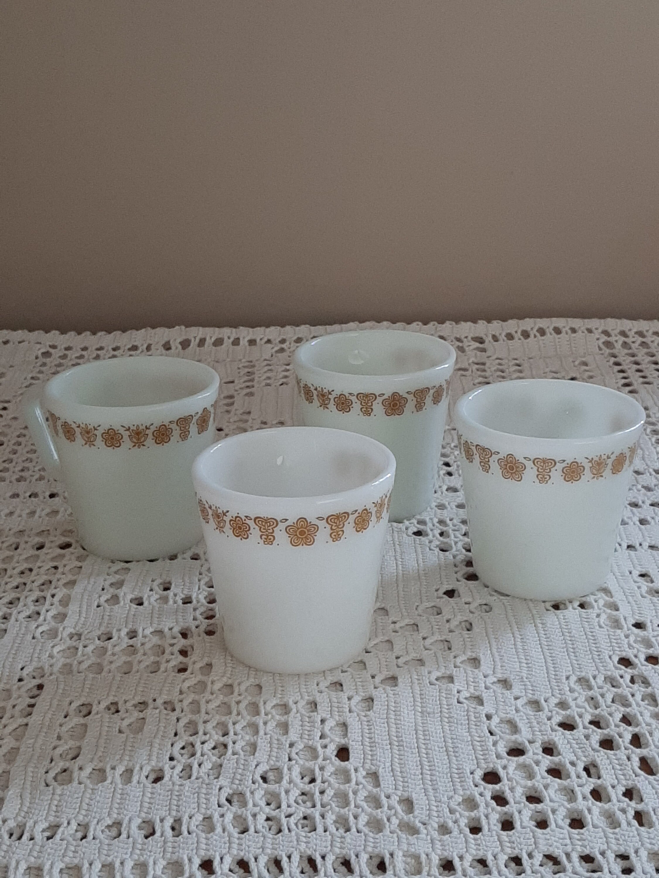 Vintage Pyrex Coffee Mugs and Cups 8 Vintage Milk Glass Cups Mug 1410-D ...