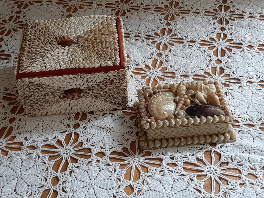 Trinket Boxes With an Ocean Vibe Covered in Beautiful Seashells 2 ...
