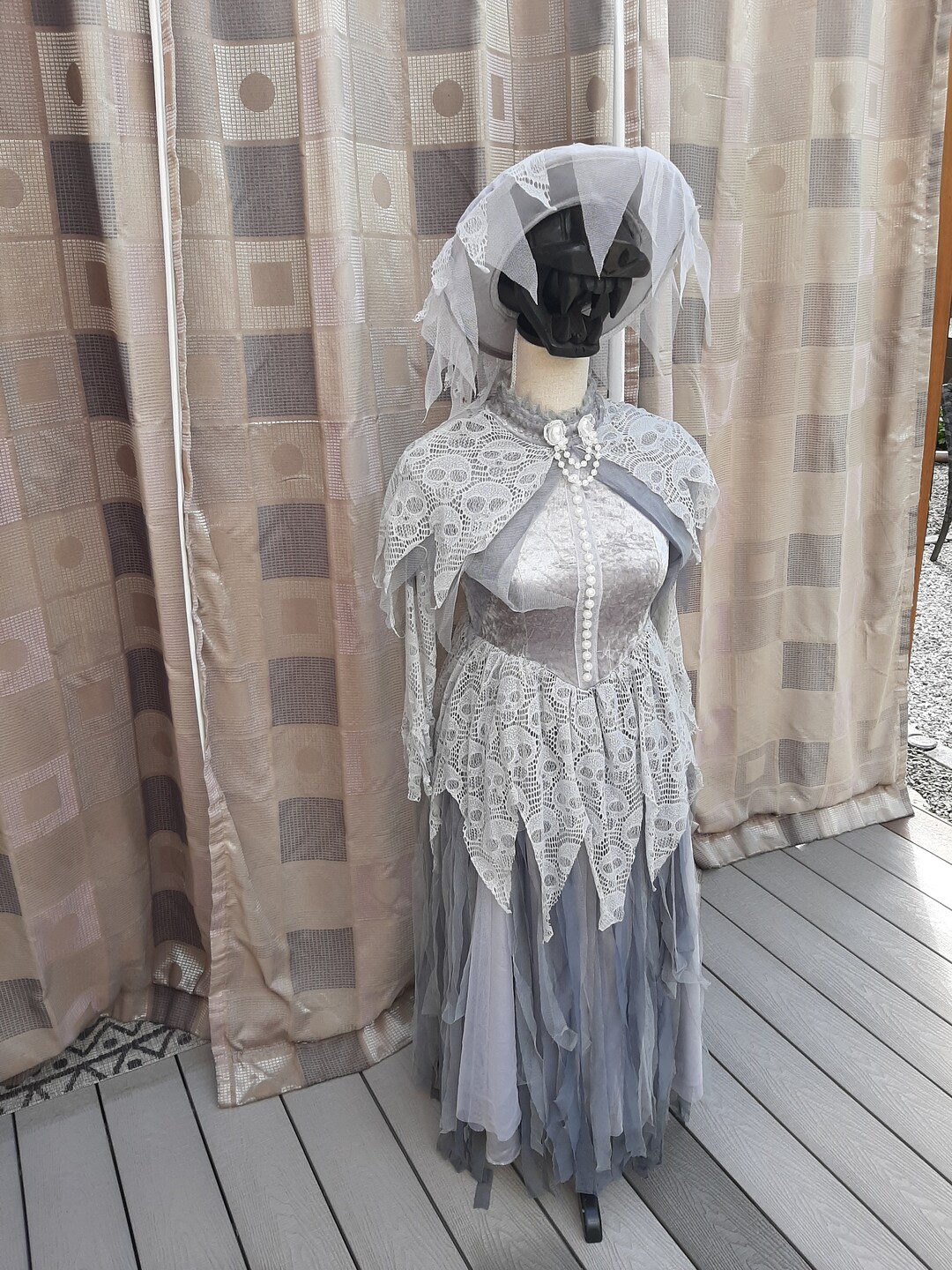 Spooked Brand Halloween Dress .skeletons, Ghost Bride Dress. Cosplay ...