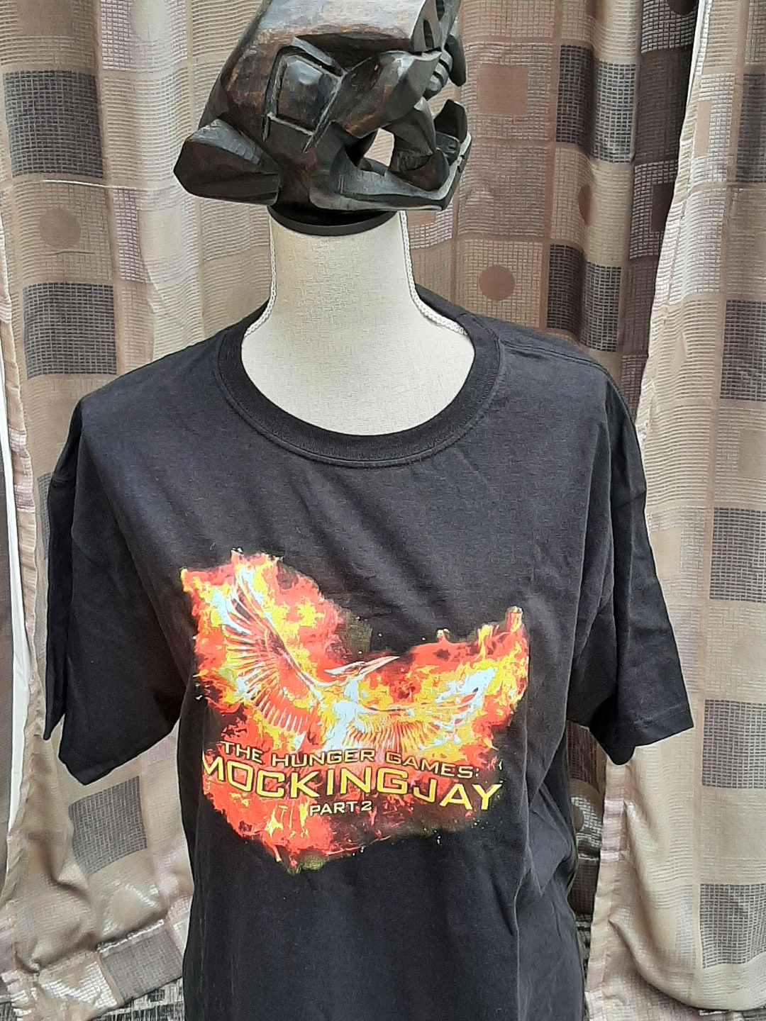 Authentic Movie Memorabilia. 2015 Movie the Hunger Games, Mockingjay ...