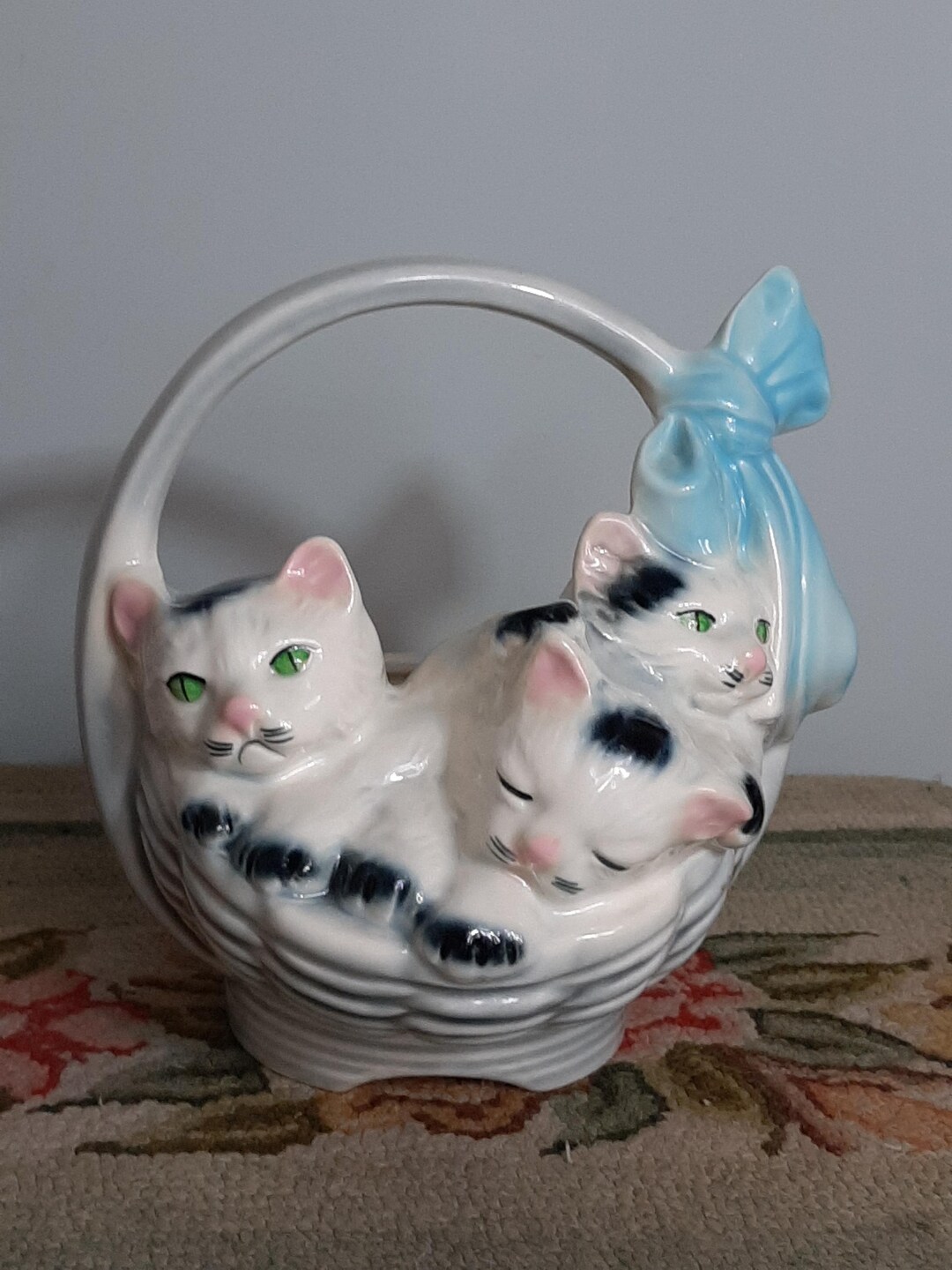 Vintage 1950's Era Ceramic Cats in a Basket Blue Bow Ceramic Kitten ...