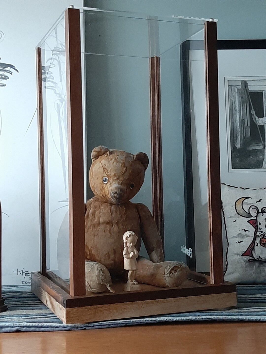 Barbie Display Case. Top and Bottom Base Have Been Replaced ...