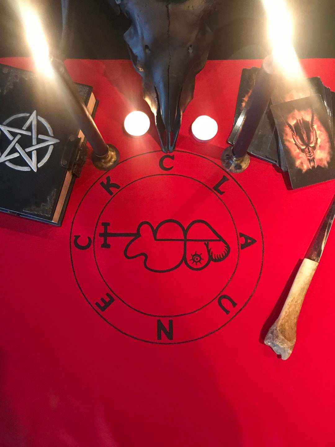 Mantel del altar del sigilo de Clauneck - Etsy España