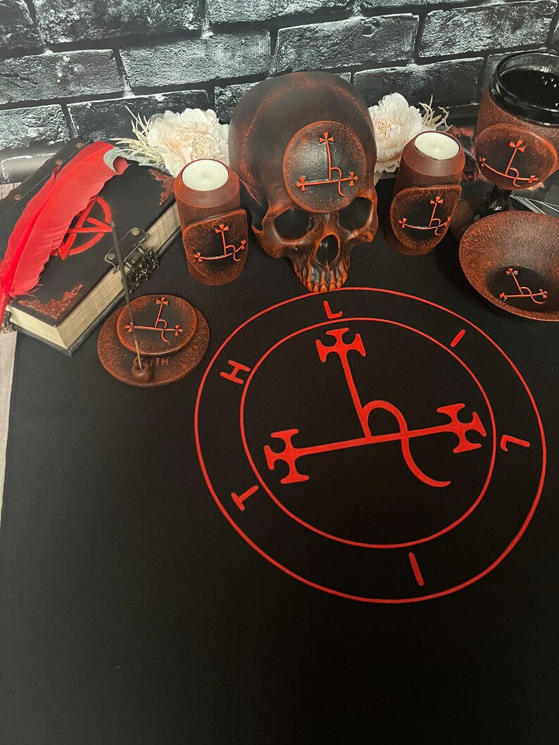 Lilith Sigil Occult Ritual Tablecloth - Etsy