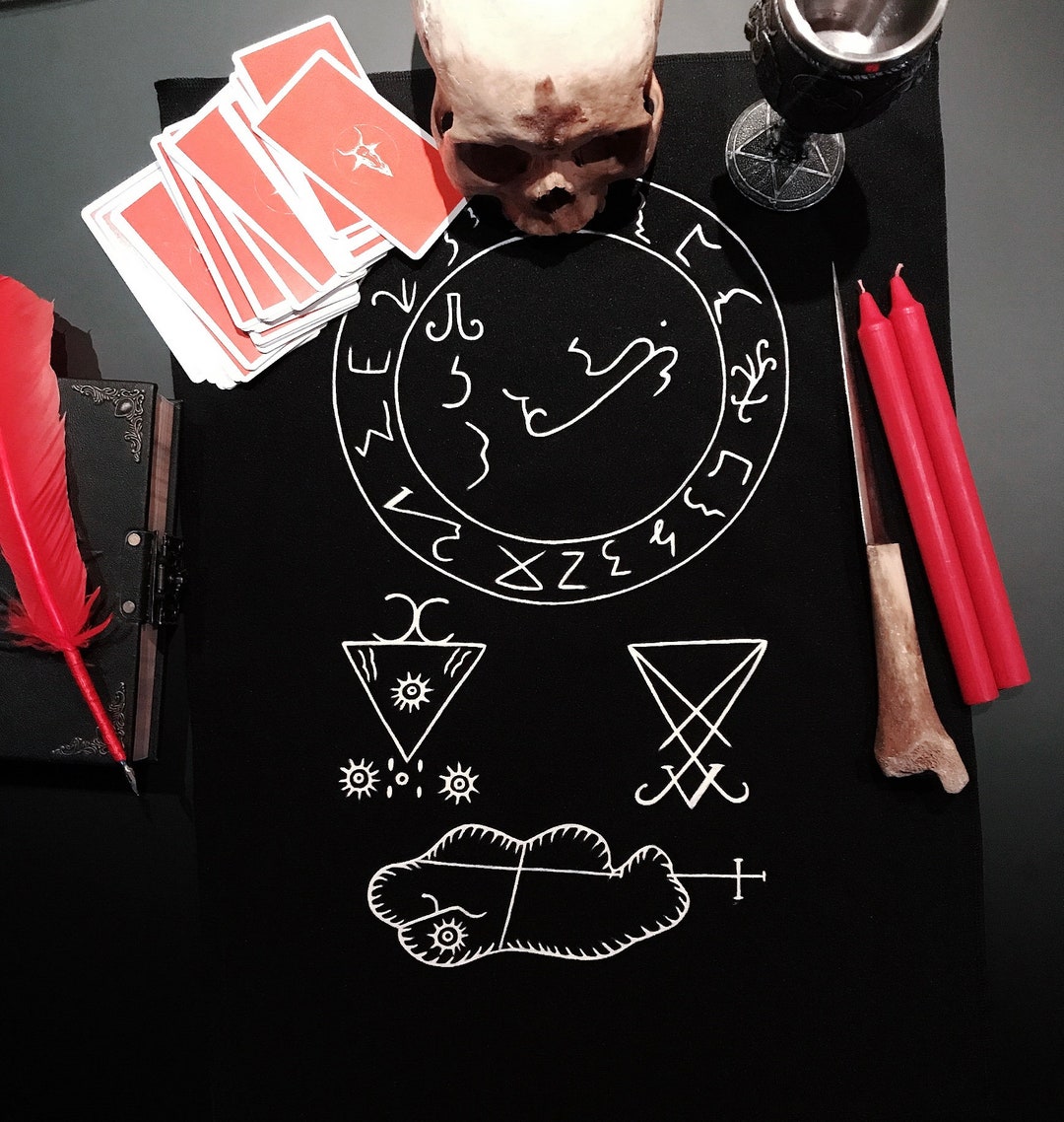 Lucifer Sigil Altar Tablecloth, Occult Tools, Satanic Ritual Cloth ...