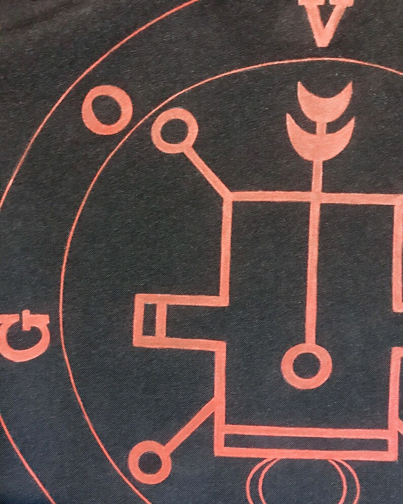 Vassago Altar Cloth 72 Goetia Demon Sigil Ritual Cloth Occult - Etsy
