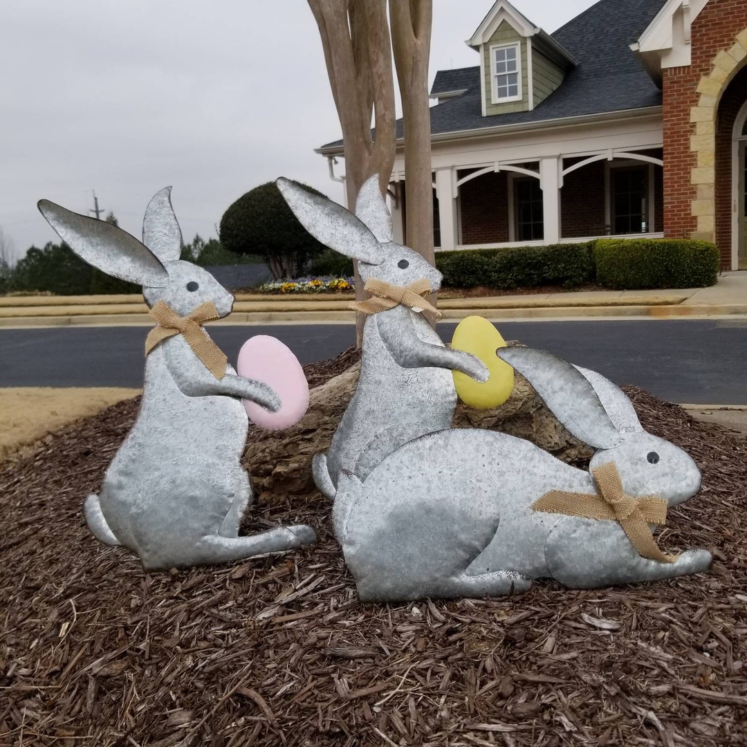 Metal Easter Bunny Decor, Indoor Outdoor Standing Spring Bunny Easter ...