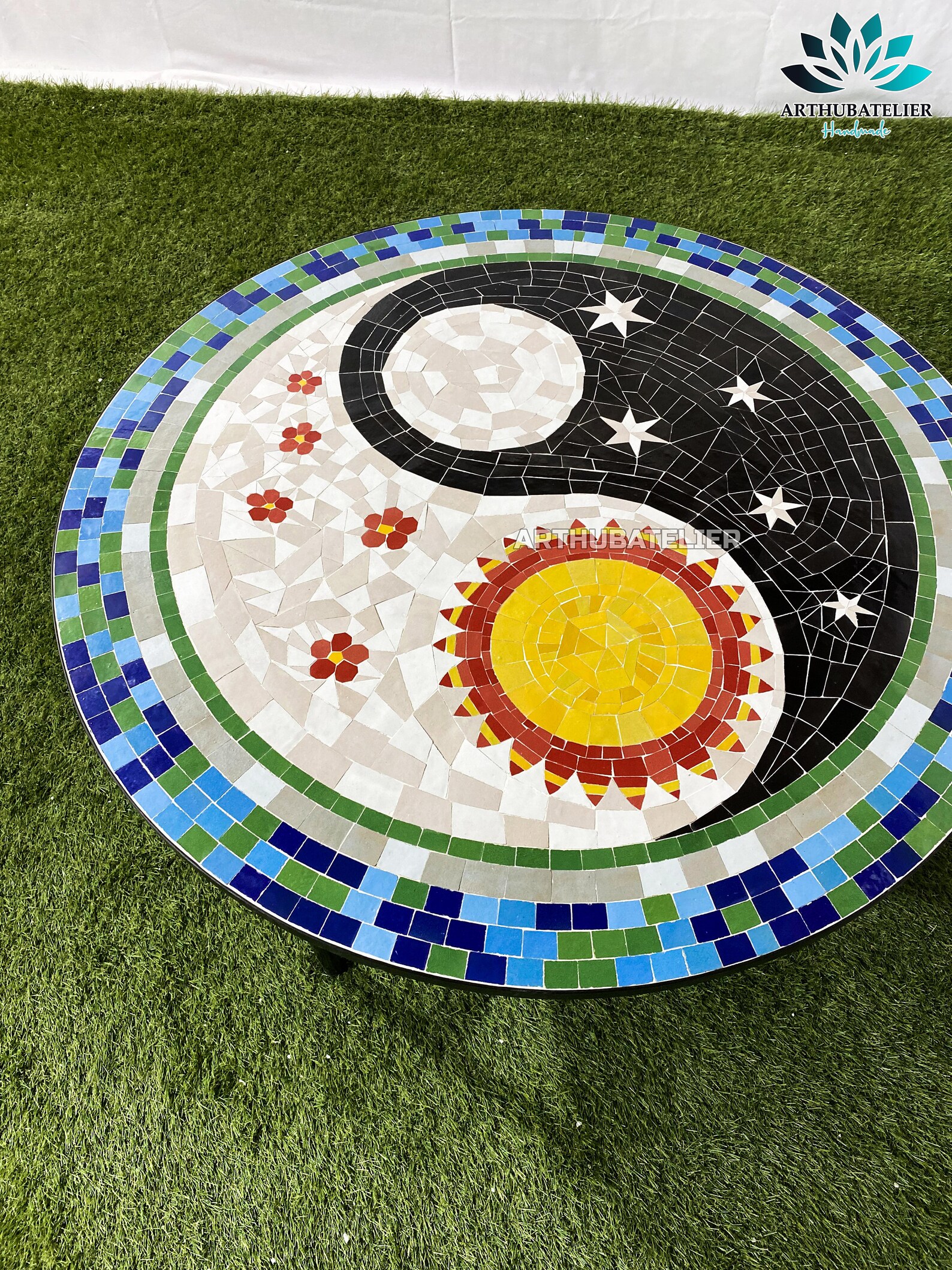 CUSTOMIZABLE Yin Yang Mosaic Table for Outdoor-indoor Coffee - Etsy