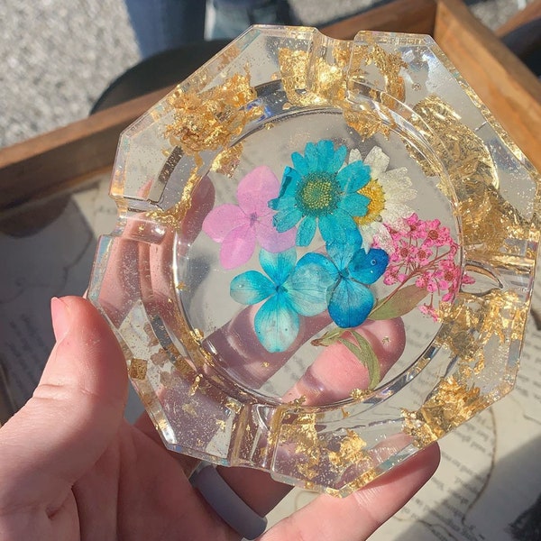 Flower Resin Ashtray - Etsy