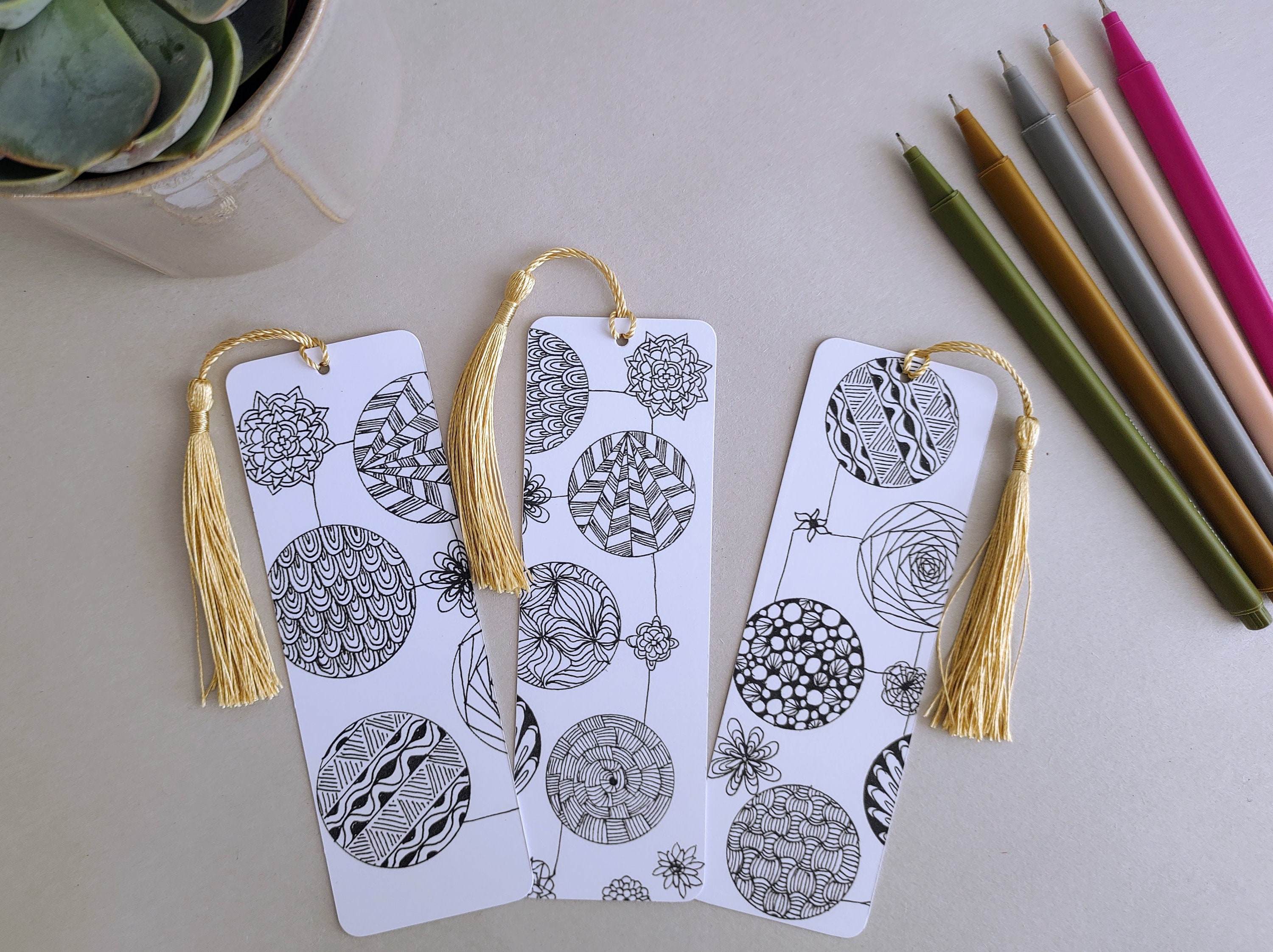 Set of 3 Zen Doodle Colouring in Bookmarks. Choice of 4 Patterns ...