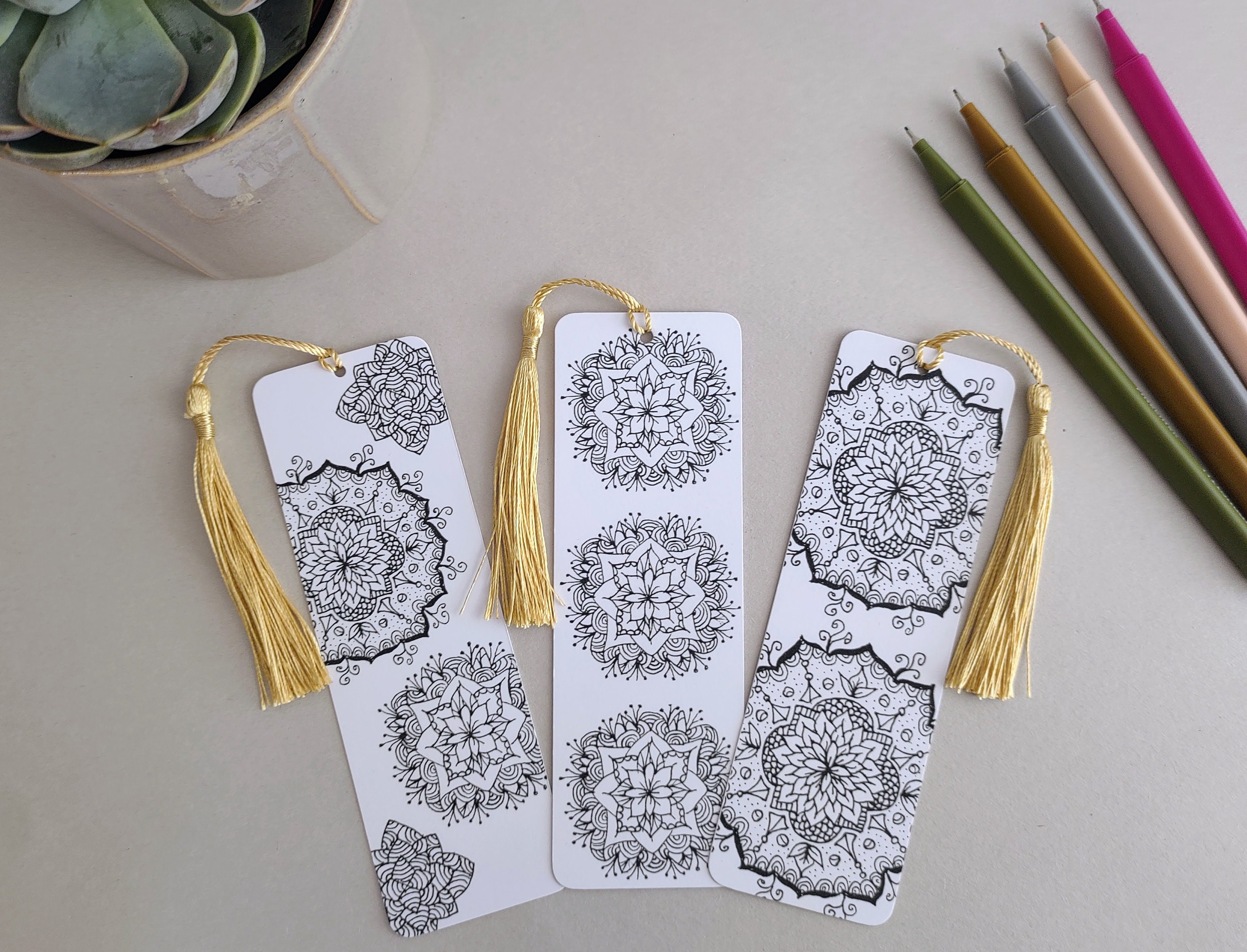 Set of 3 Zen Doodle Colouring in Bookmarks. Choice of 4 Patterns ...