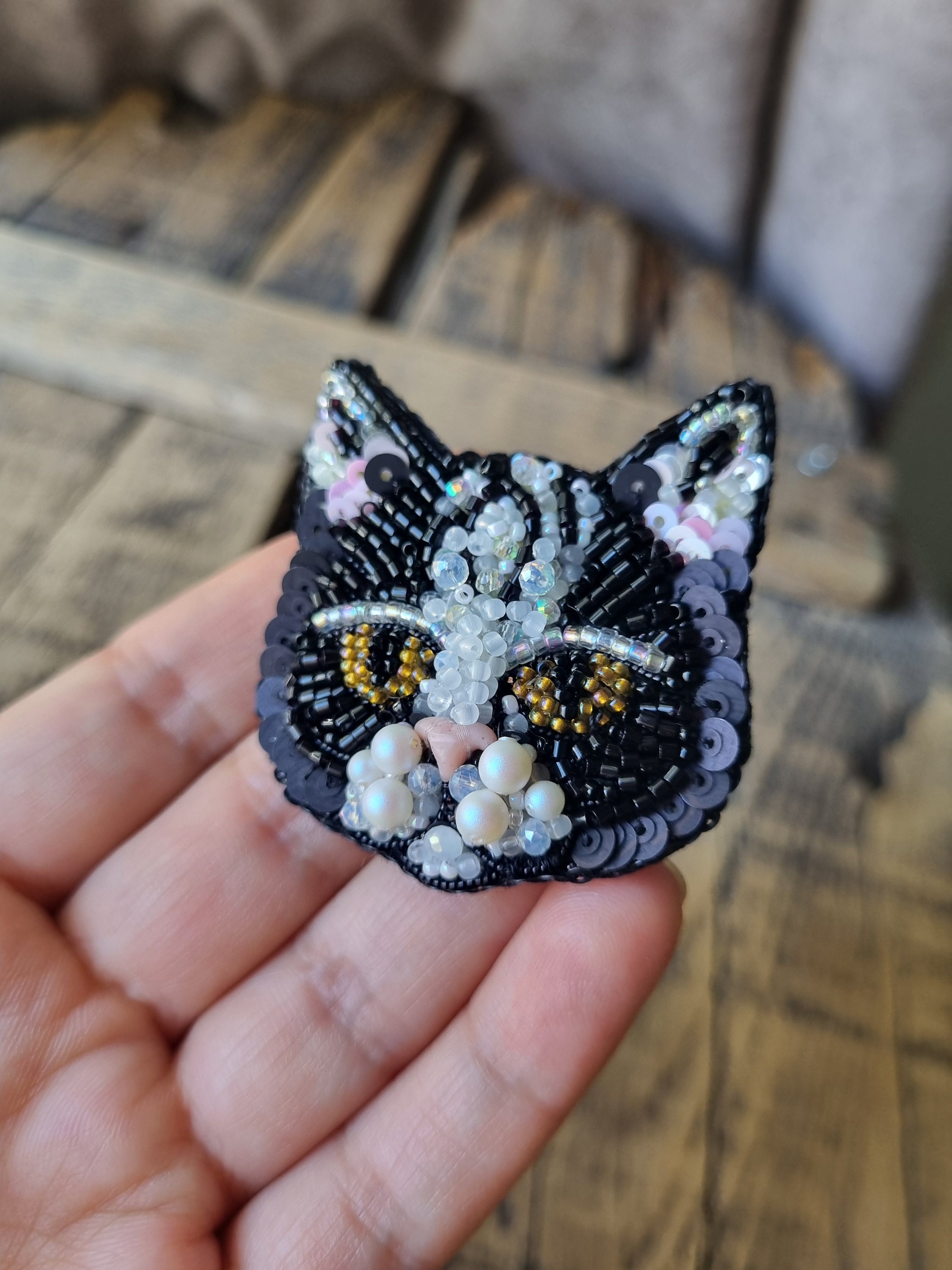 Handmade Beaded Cat Portrait Brooch Unique Jewelry Gift for Cat Lovers ...