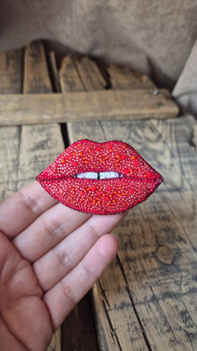 Red Lips Brooch, Handmade Beaded Lip Pin, Valentine’s Gift - Etsy