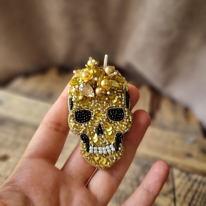 Skull Brooch - Etsy