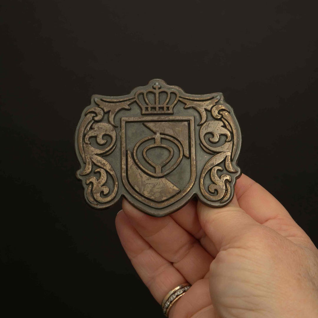 Vintage Heraldic Crest Belt Buckle • Crown Shield Emblem • CIRCA Jamie ...
