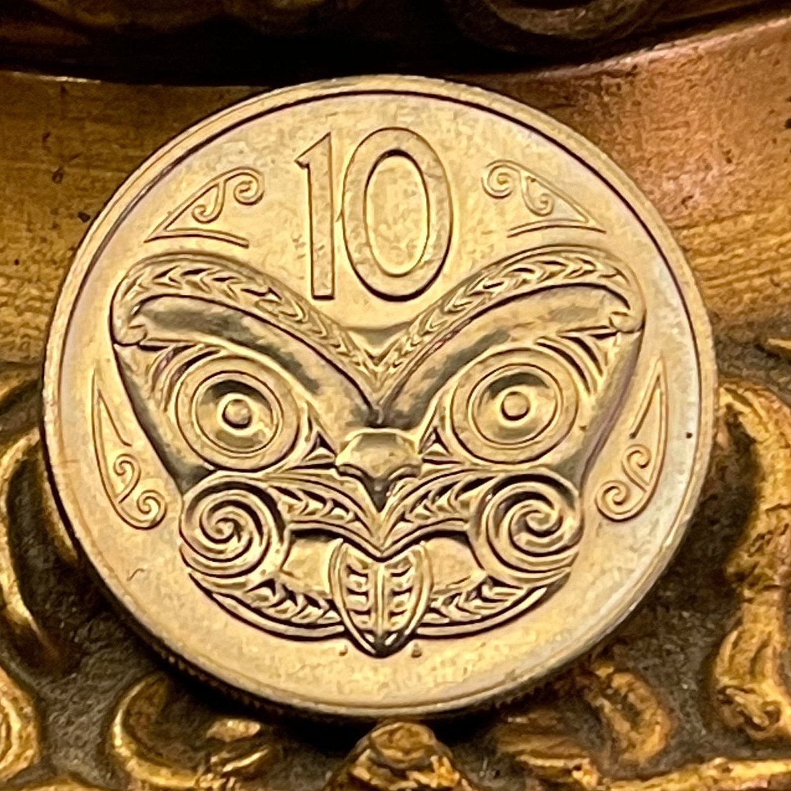 Maori Koruru Mask Coin: New Zealand 10 Cents for Jewelry Making - Etsy