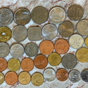 Guessing Game Set of 33 Coins: Challenge Friends to Be Fastest to ...