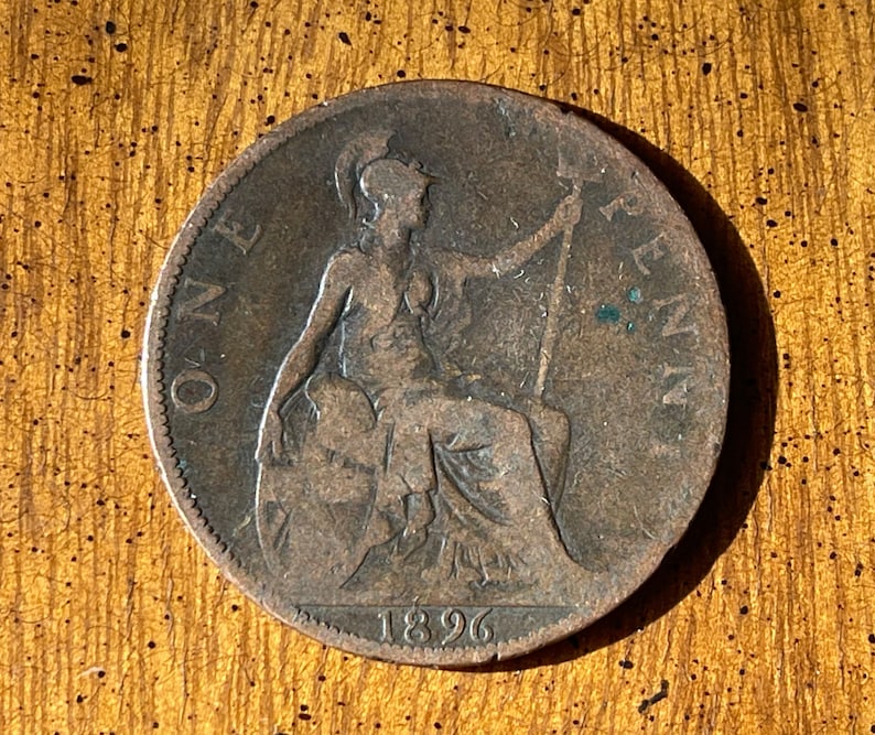 Queen Victoria 3rd Portrait & Britannia Great Britain 1 - Etsy