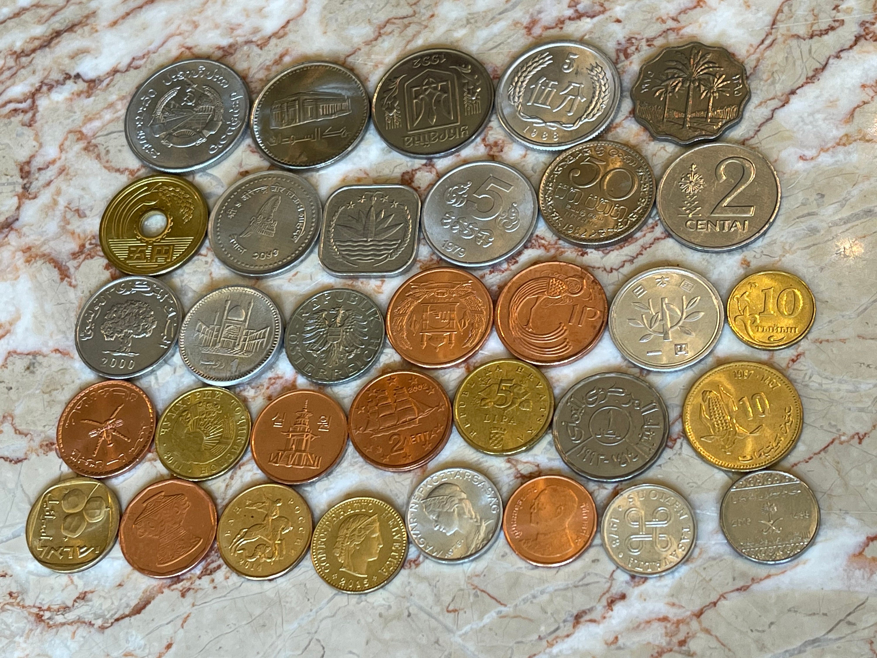 Guessing Game Set of 33 Coins: Challenge Friends to Be Fastest - Etsy