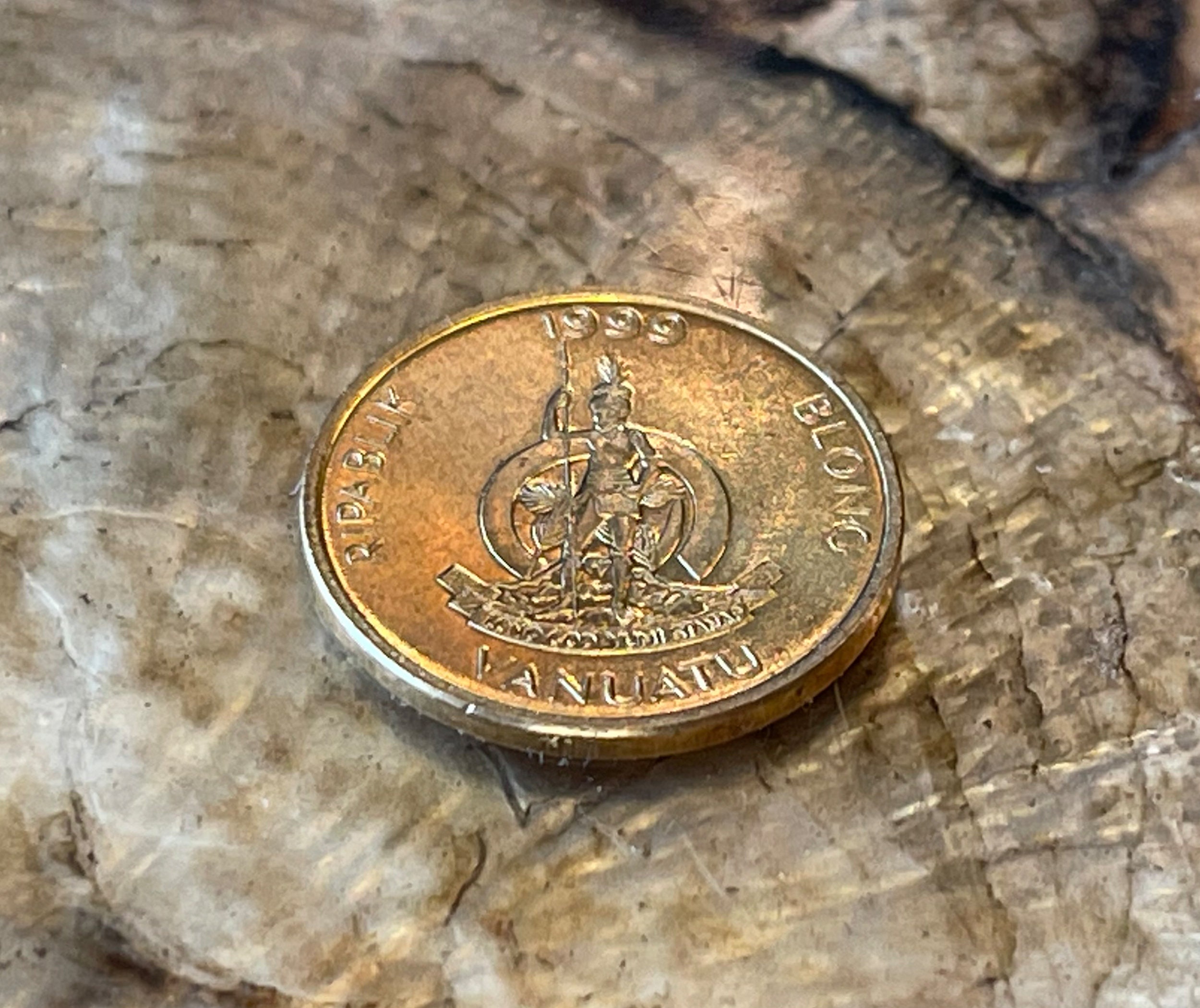 Triton Shell Trumpet 1 Vatu Vanuatu Authentic Coin Money for - Etsy UK